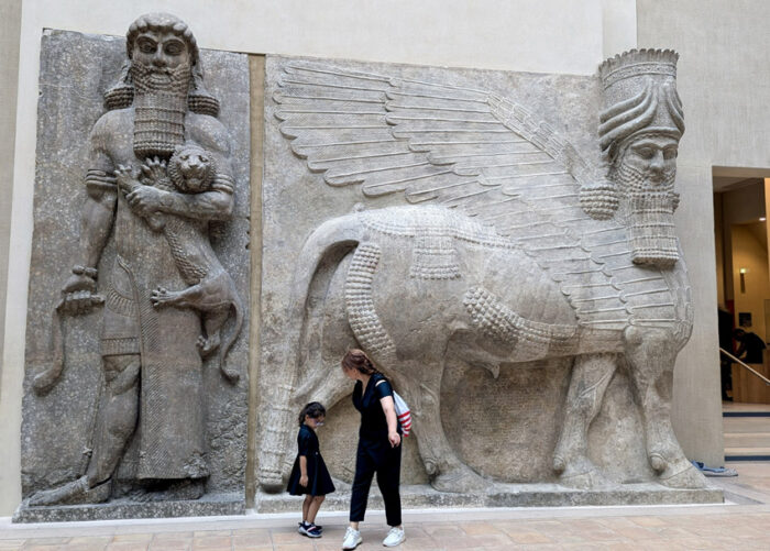 The most beautiful art in the Louvre from sculpture to painting to ...